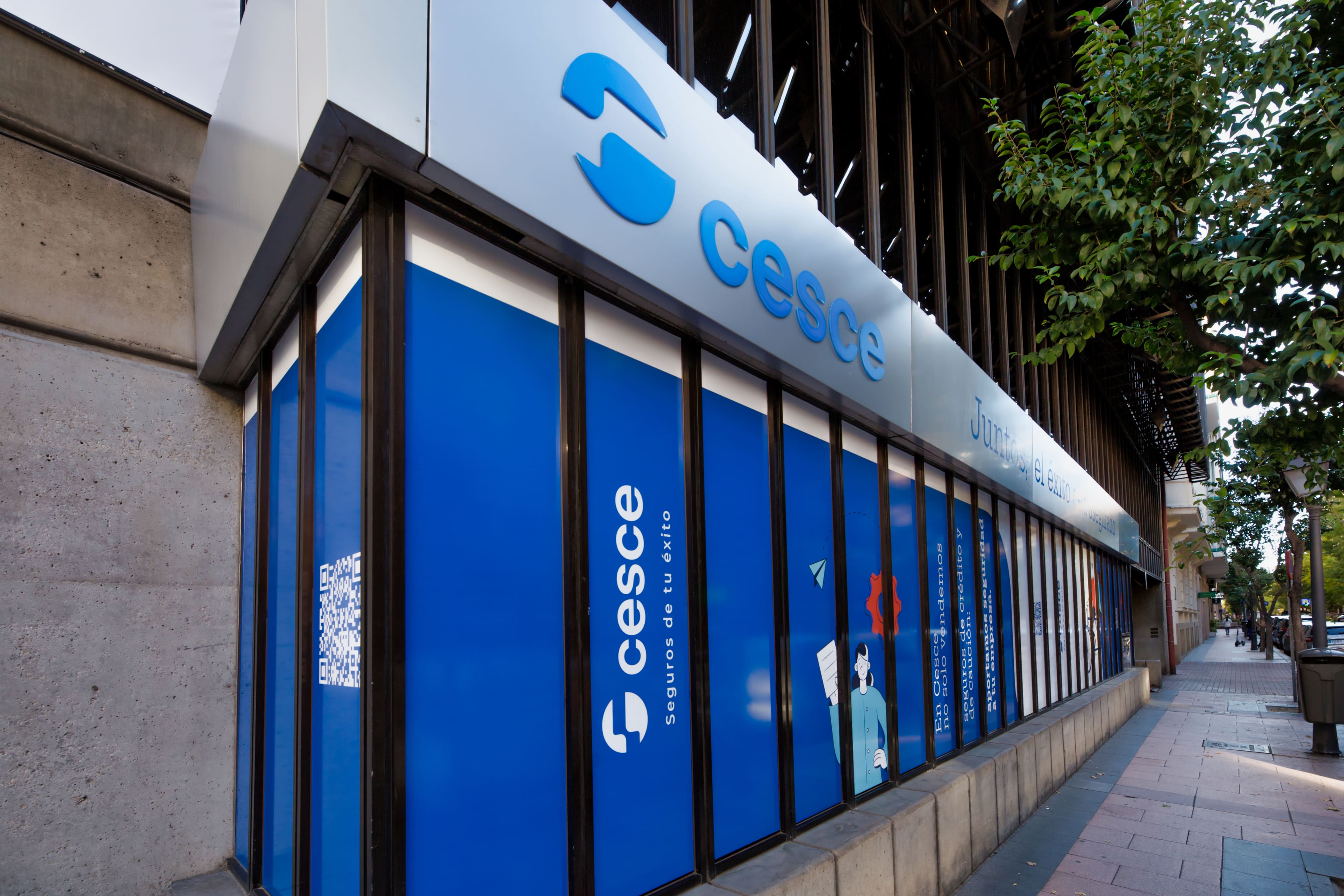 Cesce mantiene su calificación de S&P Global en A-, y eleva la ...